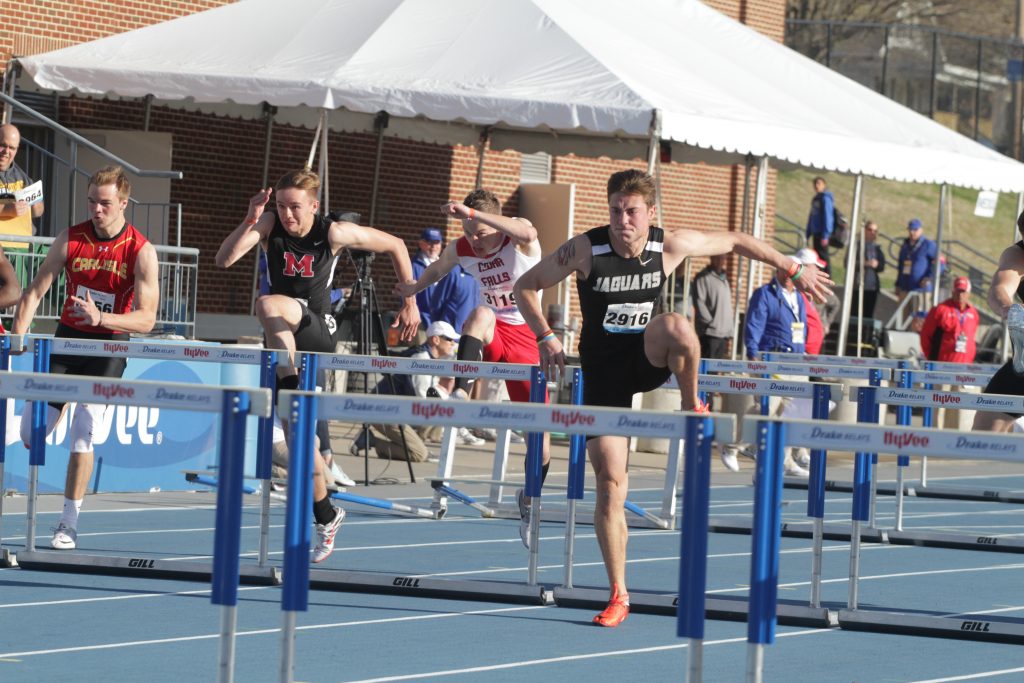 Moss sets all-time Iowa best, then cruises to Drake Relays crown