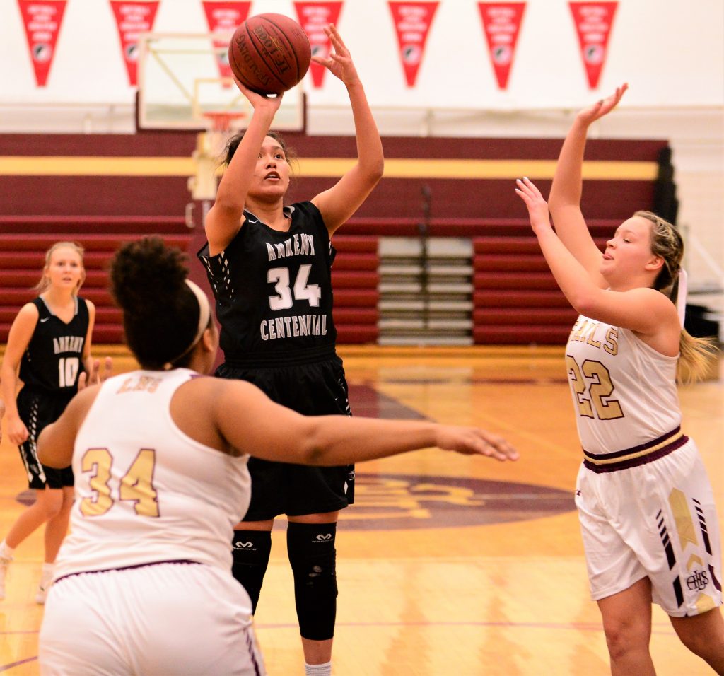 Jaguars dominate rebounding battle en route to 75-20 victory at Lincoln