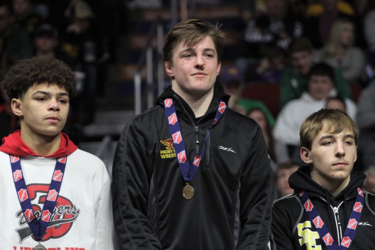 BLOODY GOOD: Ankeny’s Rathjen claims 2nd straight state wrestling crown