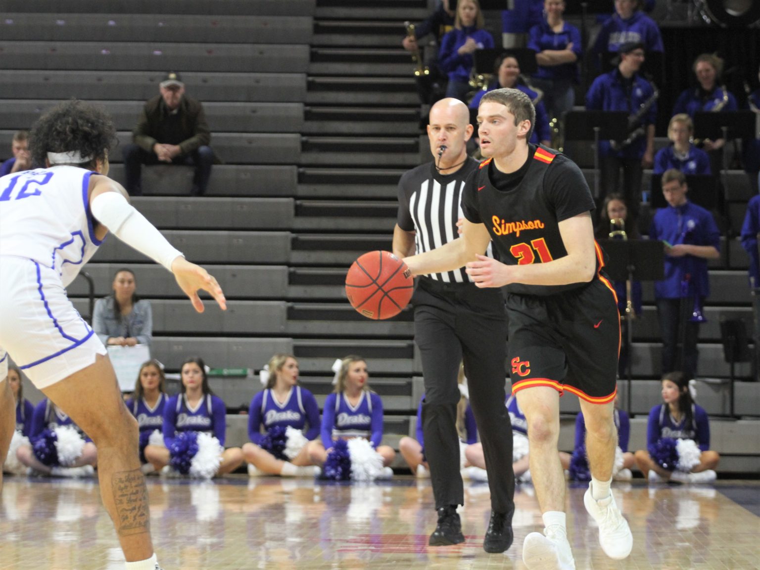 Simpson basketball star Riordan named finalist for 2020 Jostens Trophy