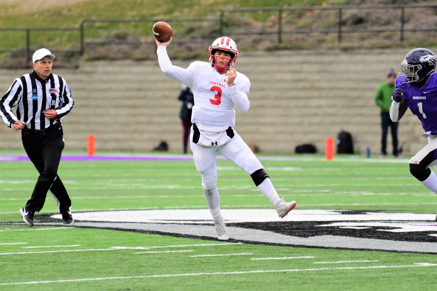 ‘I was overwhelmed with emotions’: Central’s Hawkins wins Gagliardi Trophy