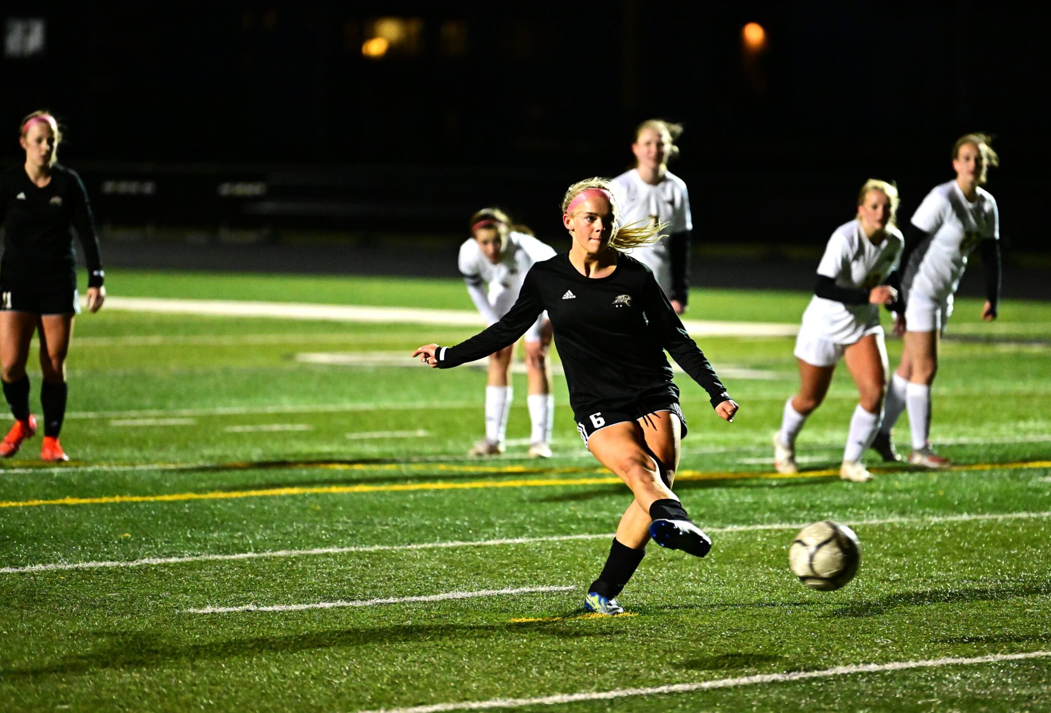 ‘Officially a Leatherneck’: Centennial’s Pennington to play soccer at W ...