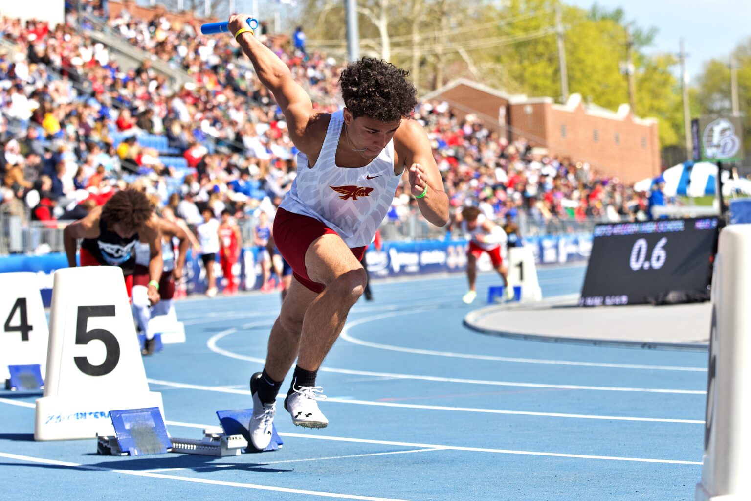THE DROUGHT ENDS: Hawks claim their first Drake relay crown since 2004