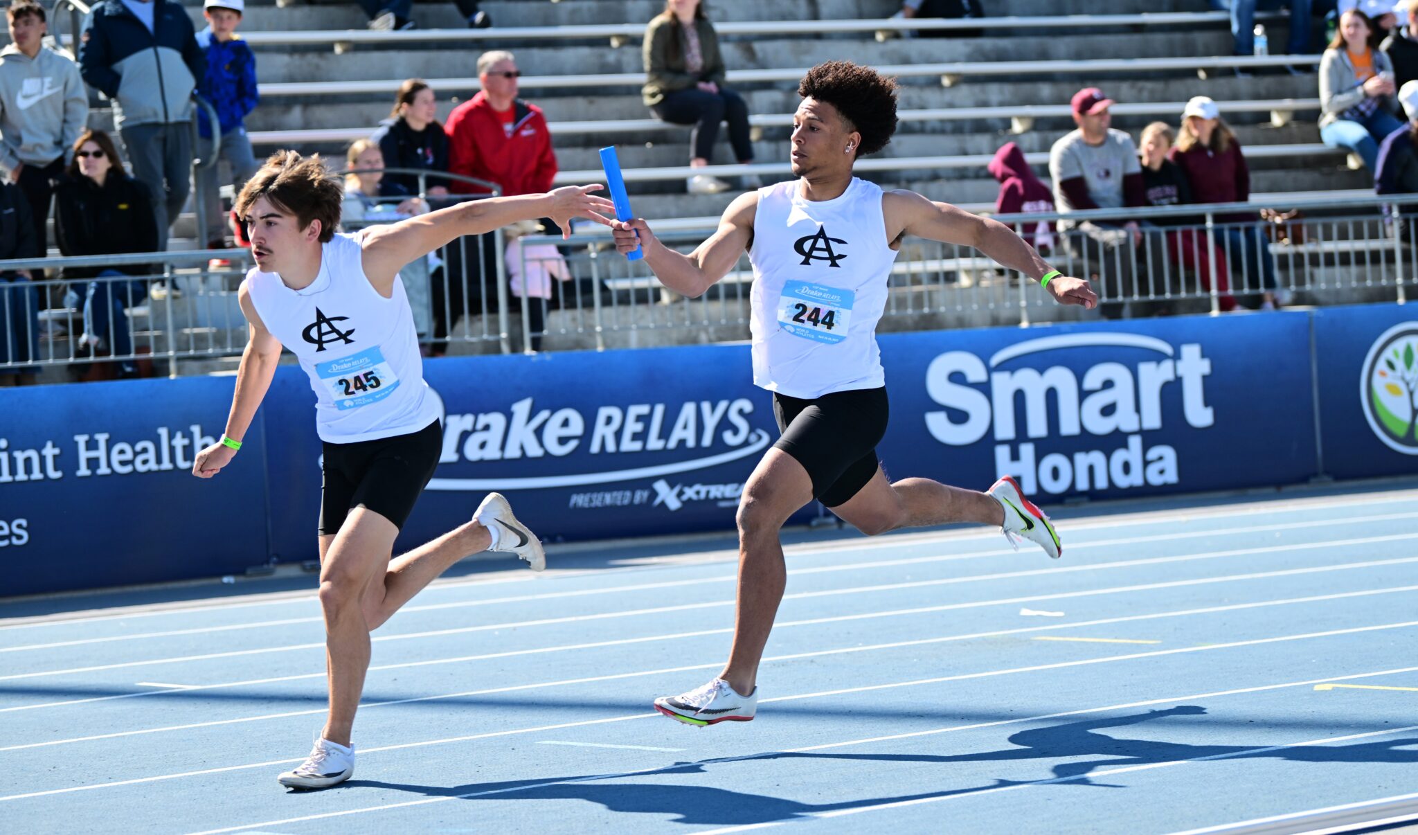 THE DROUGHT ENDS: Hawks claim their first Drake relay crown since 2004