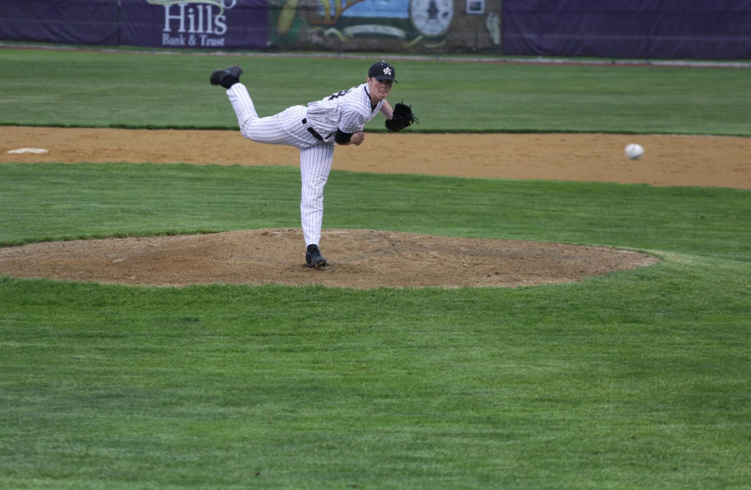 Oakie, Alberhasky combine on 2-hitter with 18 K’s in Jaguars’ 9-0 victory