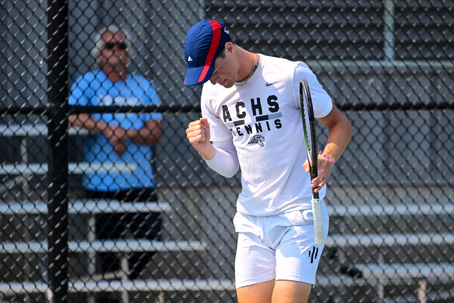 ‘I’m really excited’: After slow start, Peterson cruises into Class 2A title match