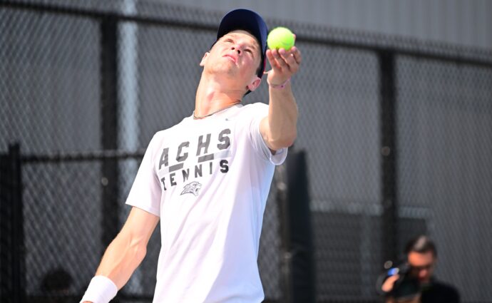 ‘I’m really excited’: After slow start, Peterson cruises into Class 2A ...