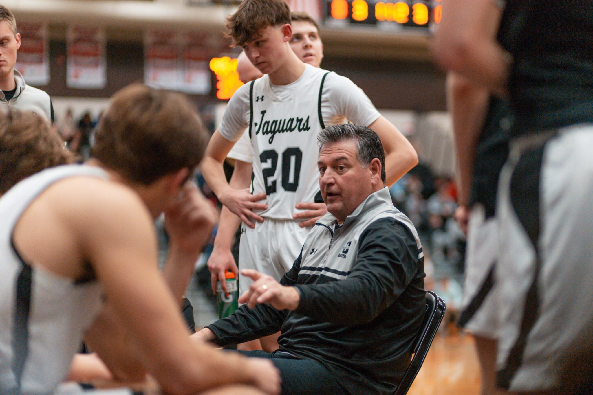 Winkel, Jaguars use late run to snap Ankeny boys’ 6-game winning streak