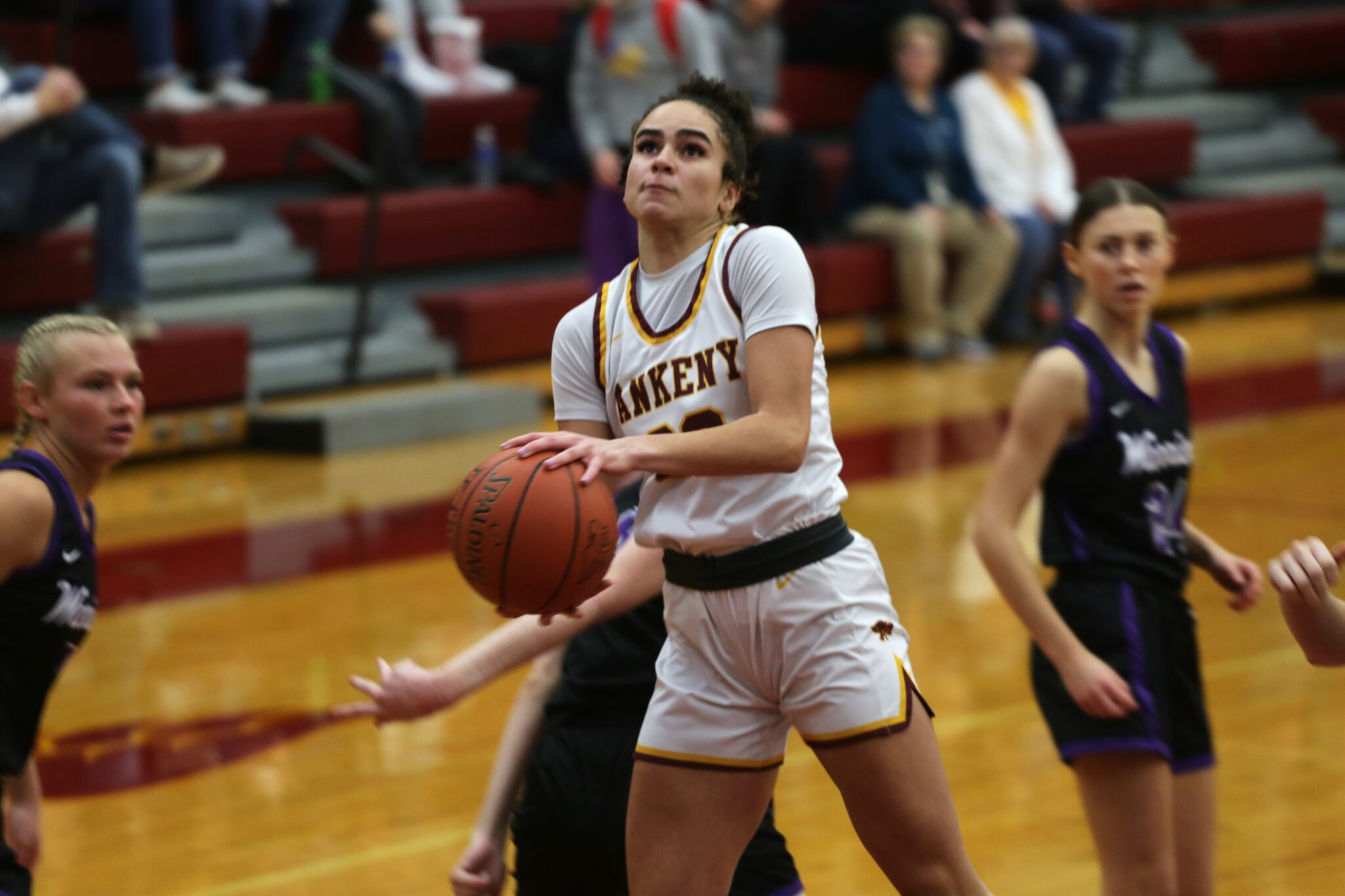 No. 4 Waukee uses full-court press to rally past Hawkettes for 54-50 ...