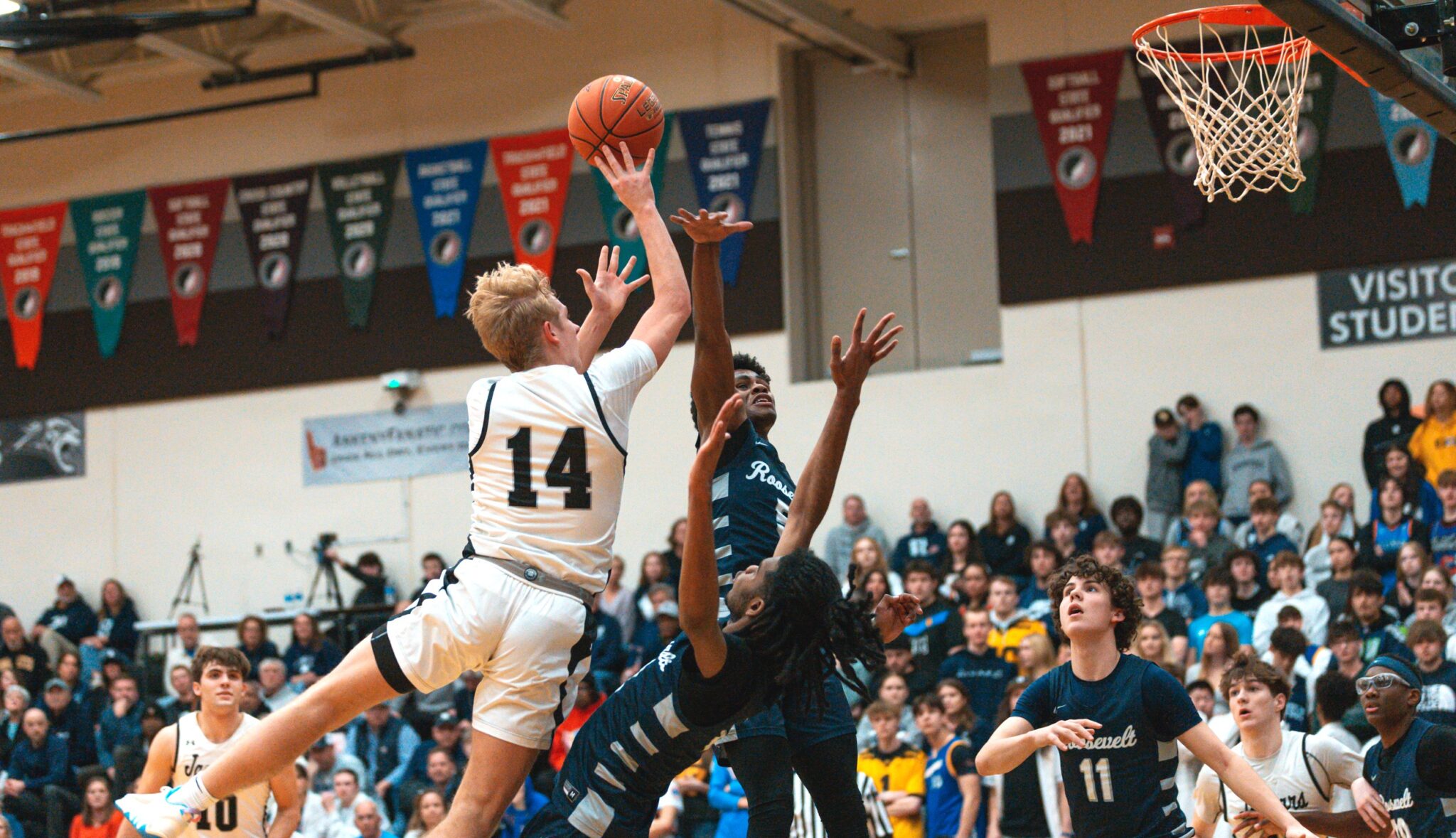 ‘We don’t win the game without them’: Klingner, Smith help Jags past ...