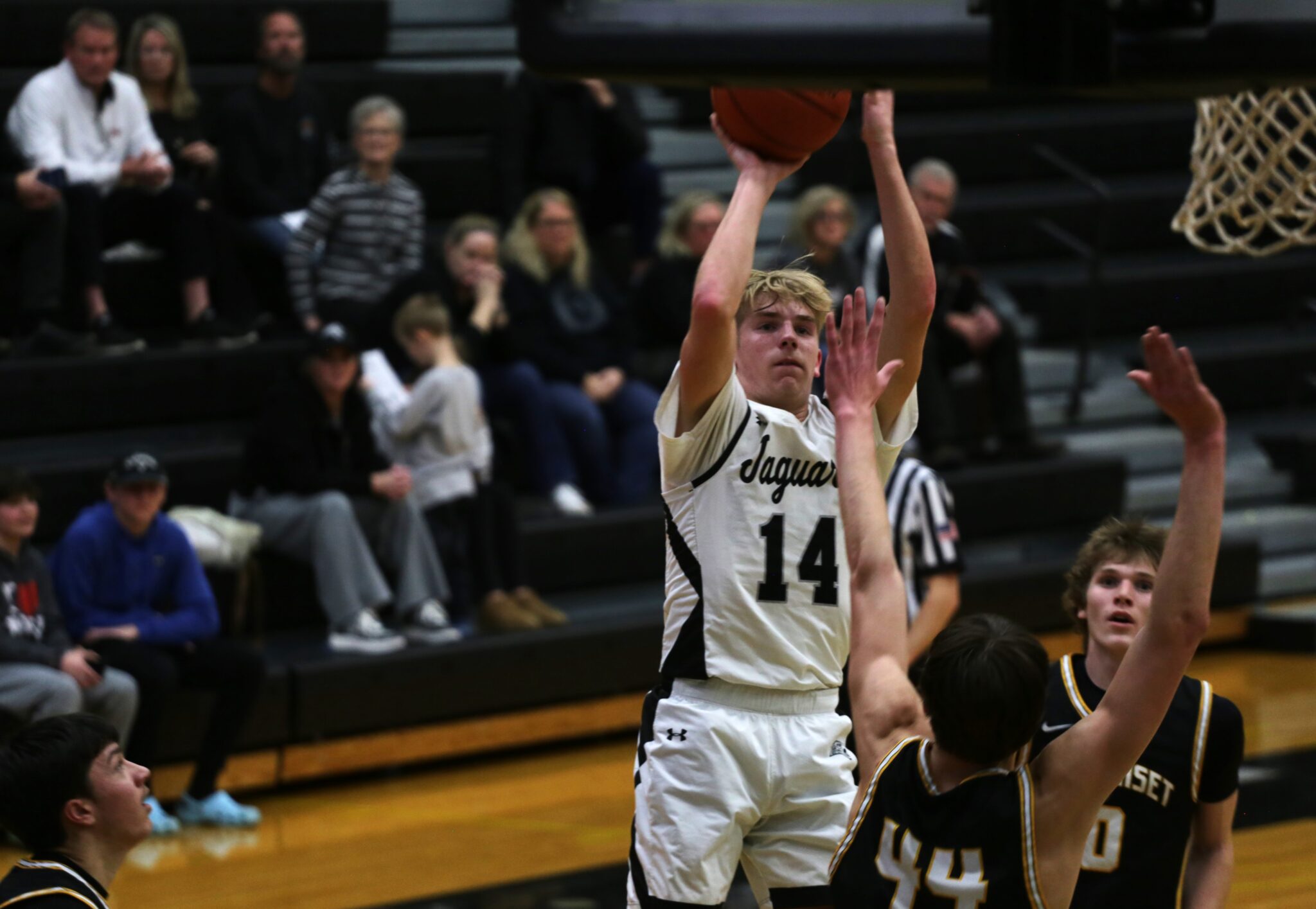 ‘We played a lot better the 2nd half’: Jags solve zone defense, beat ...