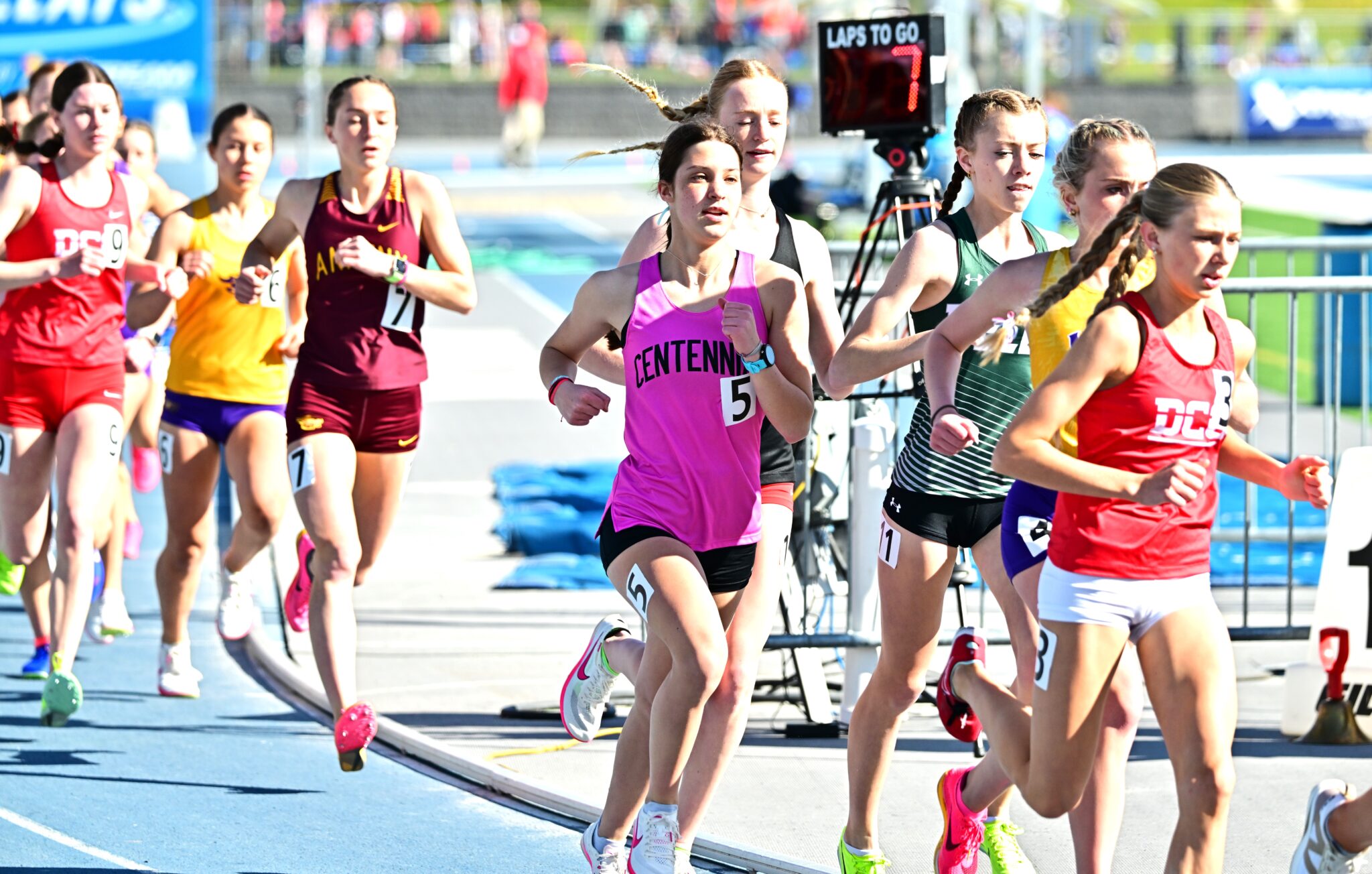 Hawkettes win Duncan 4×400 relay, meet Drake Relays standard in 2 other ...