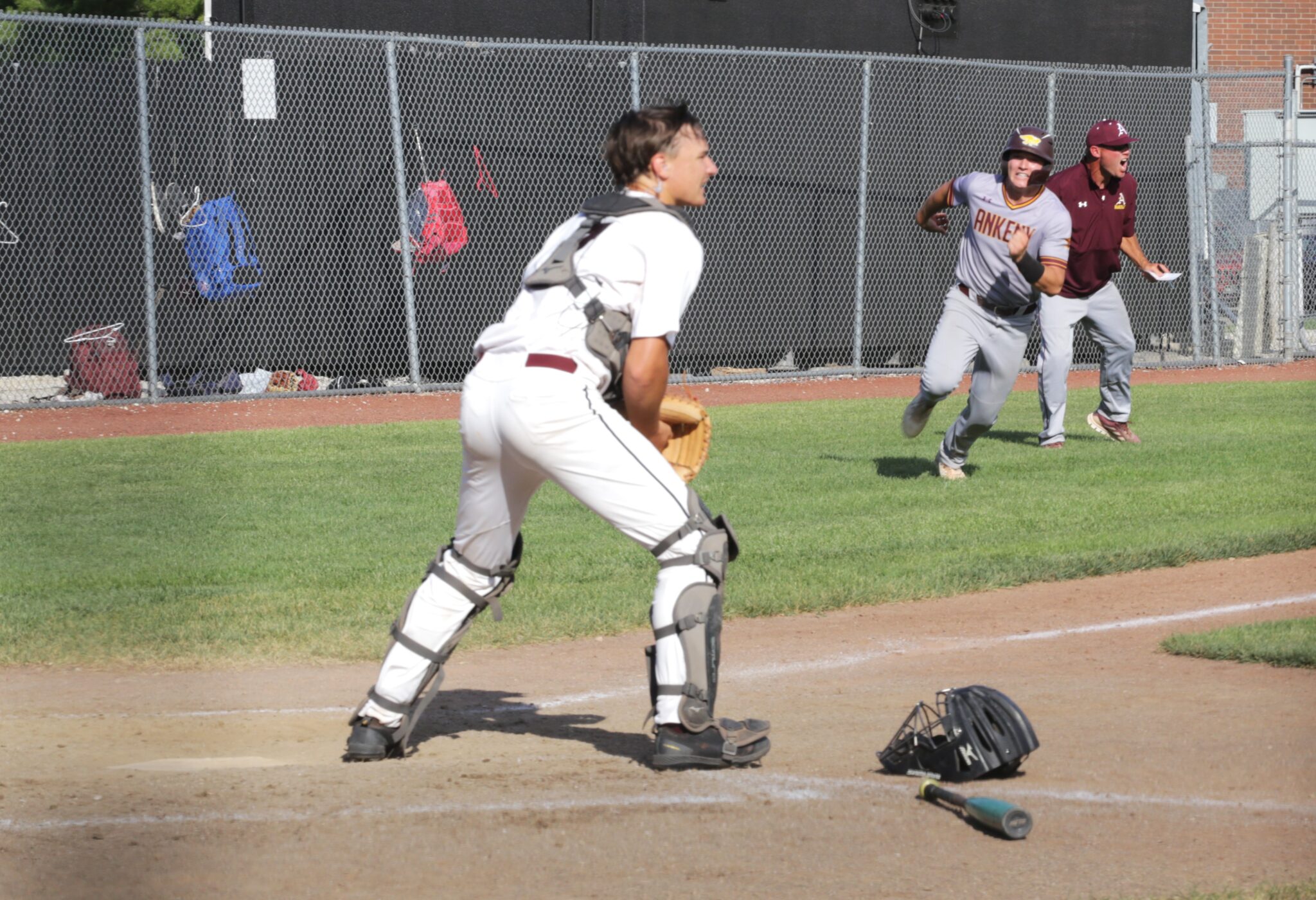 ‘They can play that way all the time’: Hawks erupt for 24 runs, sweep ...