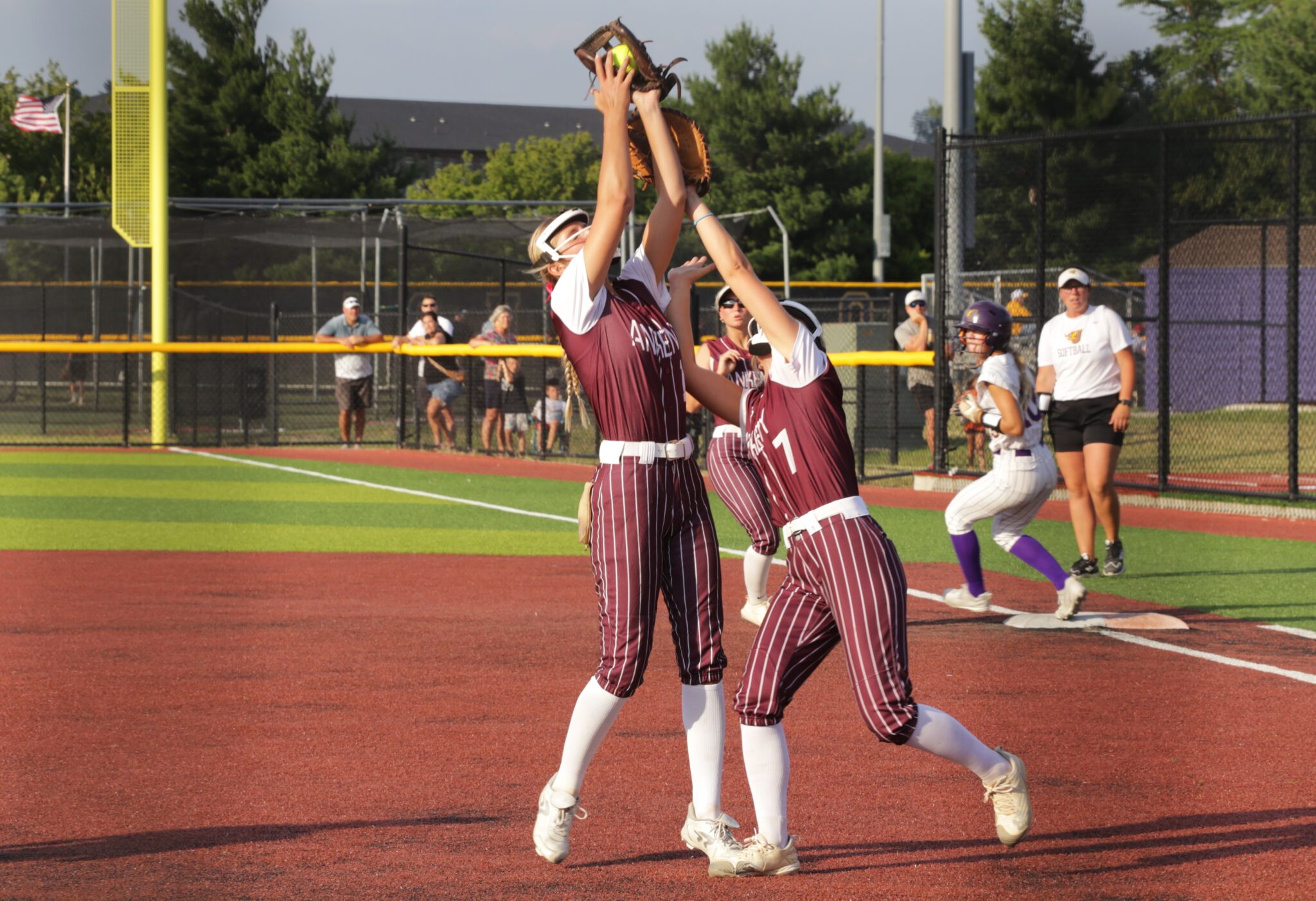 ‘We’ve got to get back to some basics’: Hawkettes tumble twice at No. 3 ...