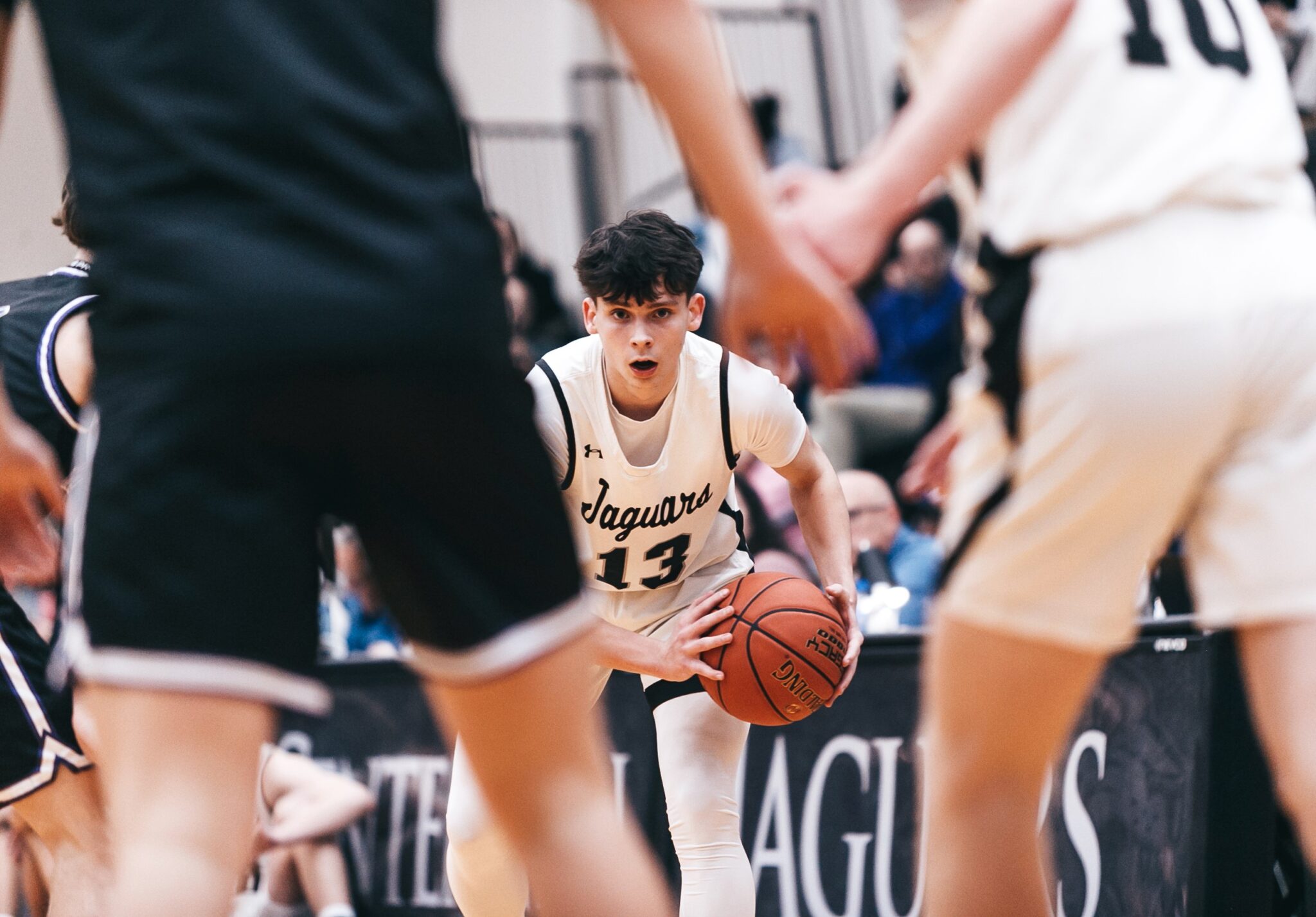 Waukee boys overcome Jacobson’s injury to beat Jaguars, stay in CIML ...