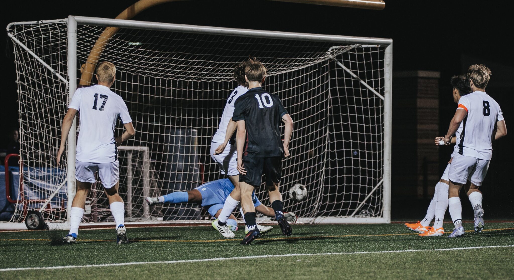 ‘I love the fight’: Hawks use dramatic late rally to earn 3-3 tie ...