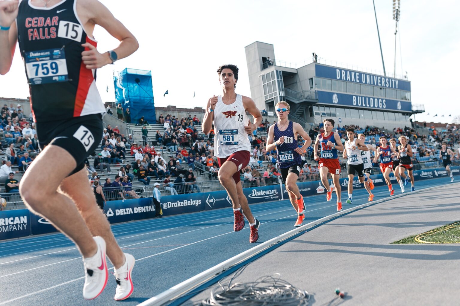 ‘I love the energy’: Beason, Mohrhauser run last Relays races; Zuber ...