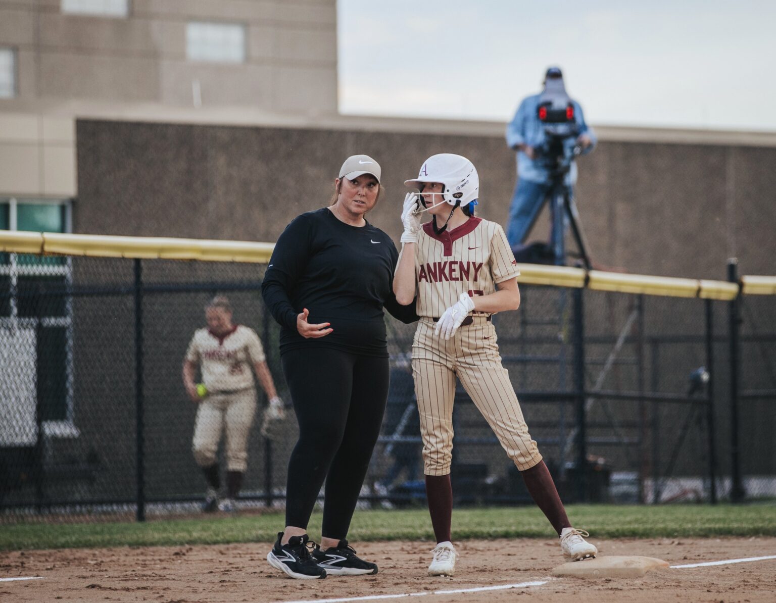 ‘It was awesome!’: Hawkettes celebrate coach’s birthday with sweep over ...